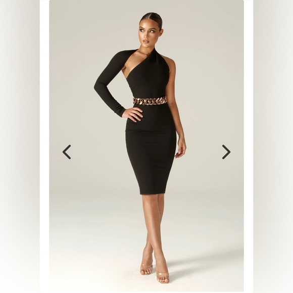 alieva | Dresses | Alieva Dasha Modern Midi Dress | Poshmark